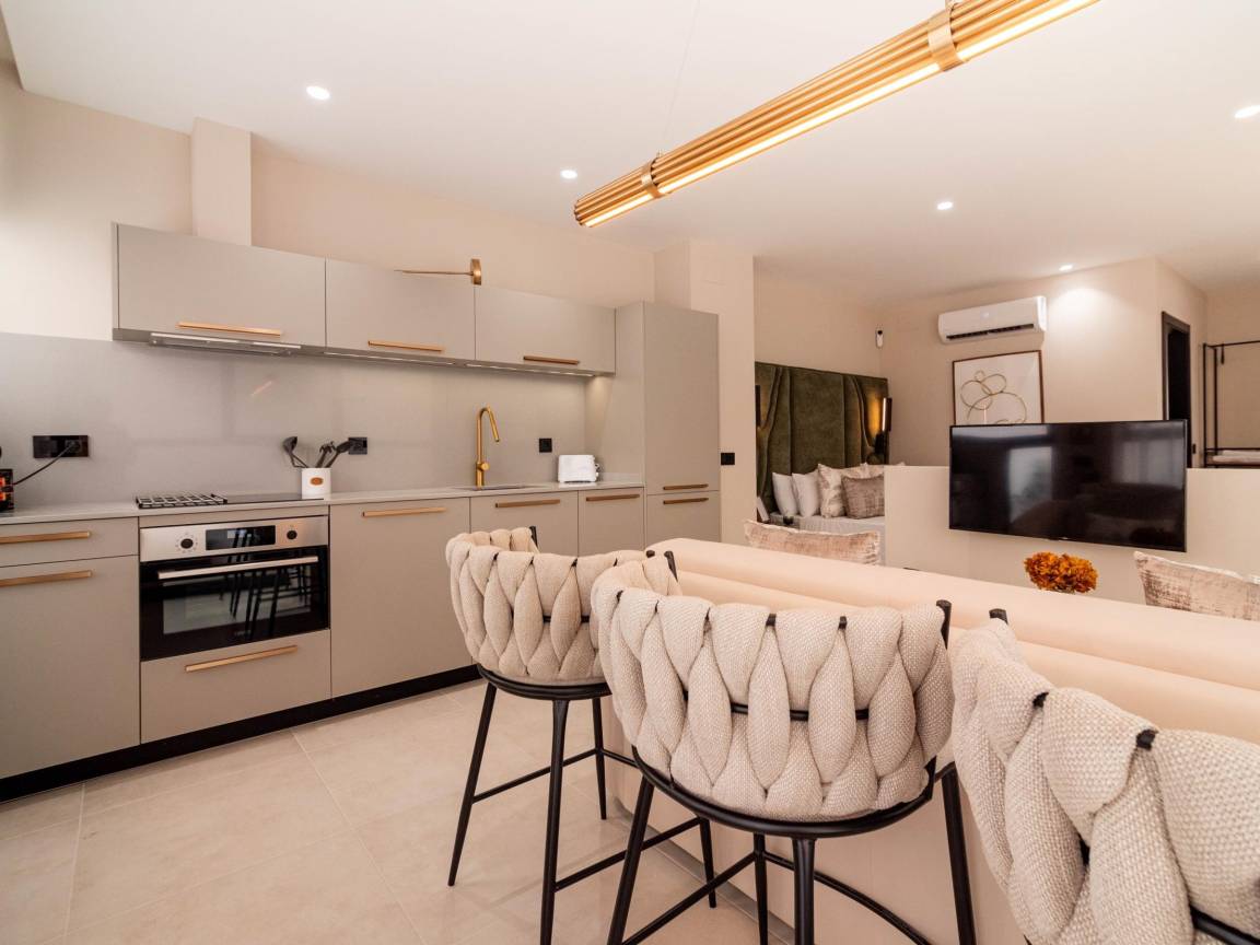 30 M² Estudio ∙ 1 Habitación ∙ 2 Huéspedes - La Torre