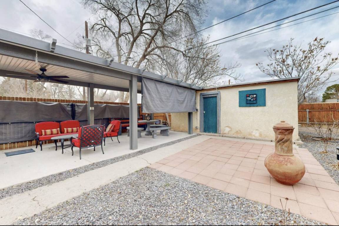 93 M² House ∙ 3 Bedrooms ∙ 4 Guests - Albuquerque, NM