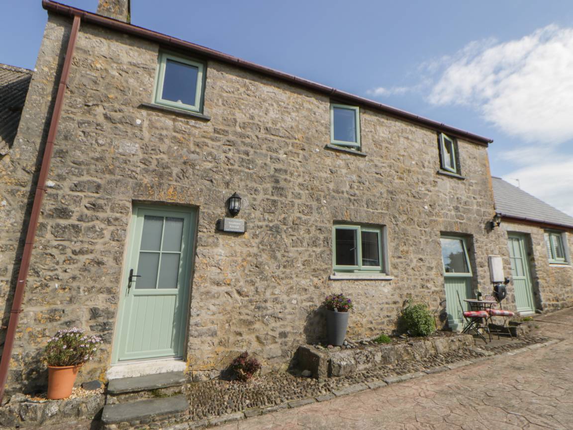 Cottage ∙ 2 Bedrooms ∙ 4 Guests - Tenby