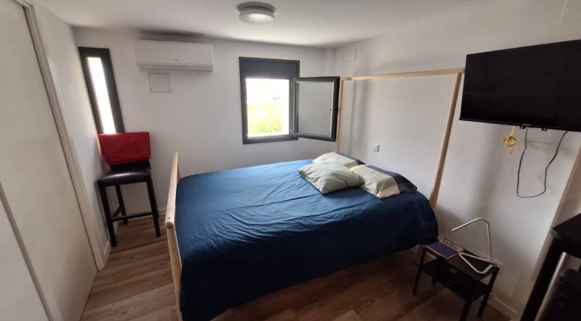 20 M² Apartamento ∙ 1 Huésped - Terrassa