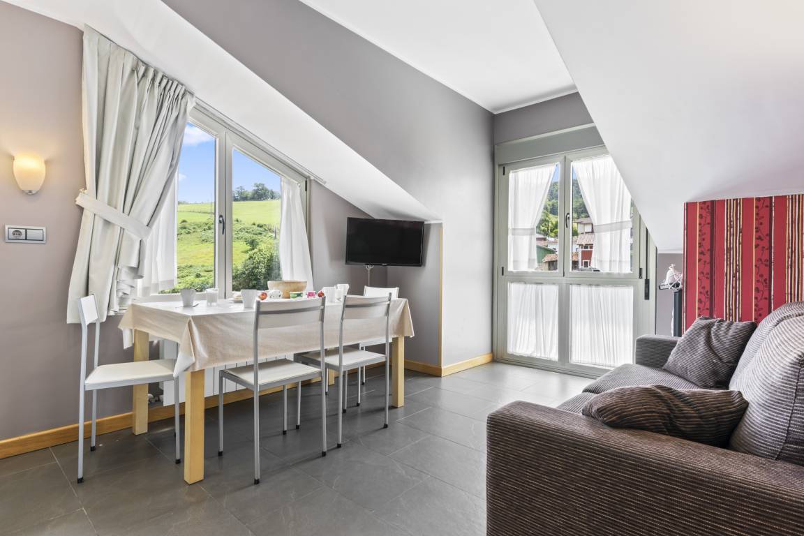 42 M² Apartment ∙ 2 Bedrooms ∙ 4 Guests - Cangas de Onís