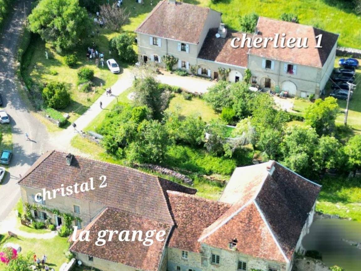 214 M² Cottage ∙ 5 Chambres ∙ 14 Personnes - Alps