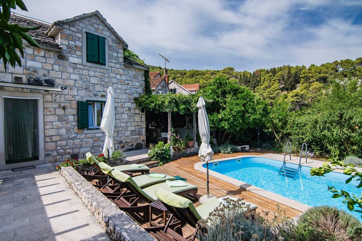 78 M² Maison De Vacances ∙ 2 Chambres ∙ 6 Personnes - Omiš