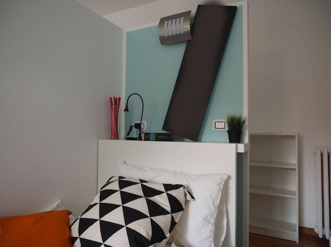 200 M² Private Room ∙ 1 Bedroom ∙ 1 Guest - Turin