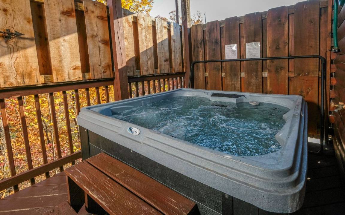 349 M² Cabin ∙ 8 Bedrooms ∙ 28 Guests - Gatlinburg, TN