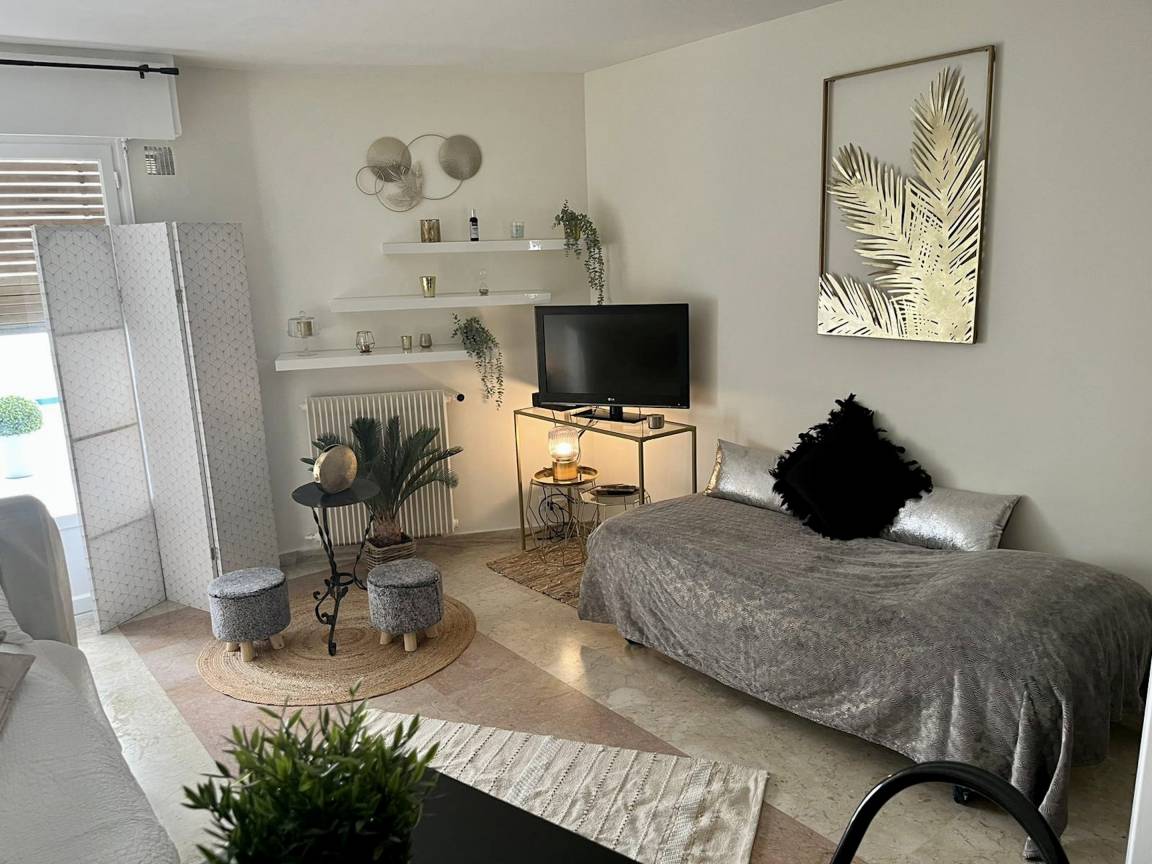 23 M² Studio Flat ∙ 1 Bedroom ∙ 2 Guests - Grasse