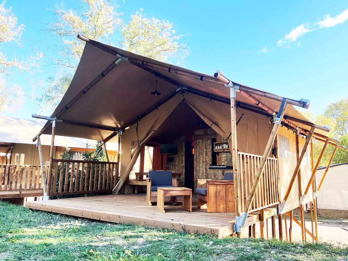 27 M² Caravan ∙ 1 Bedroom ∙ 4 Guests - Mirepeisset