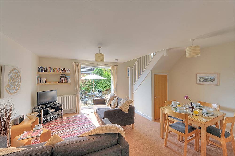 Cottage ∙ 2 Bedrooms ∙ 4 Guests - Lyme Regis