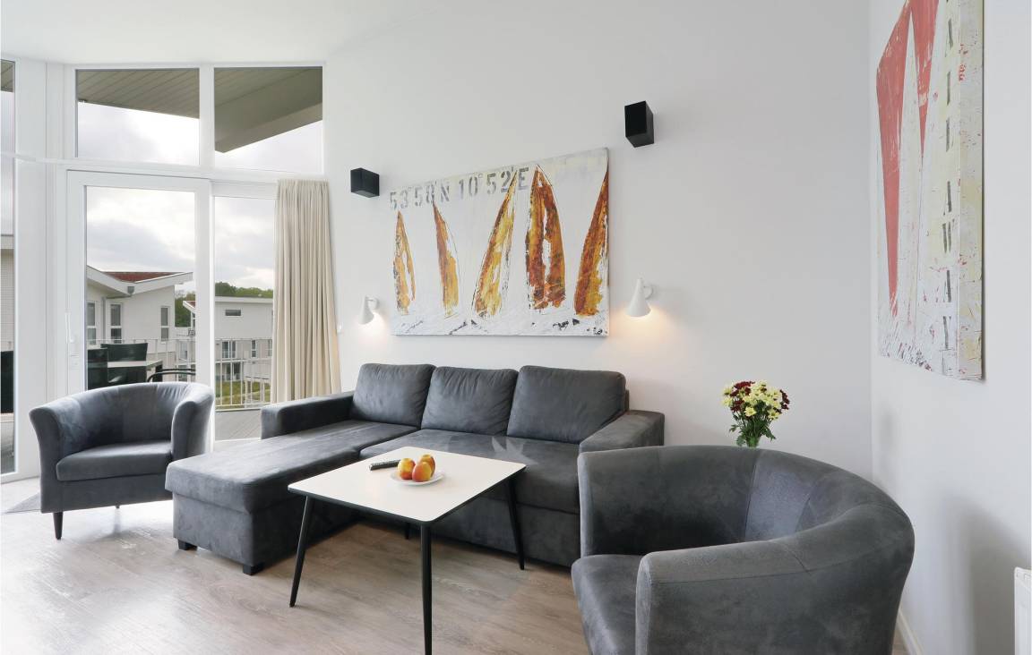 72 M² Apartment ∙ 1 Bedroom ∙ 2 Guests - Lübeck