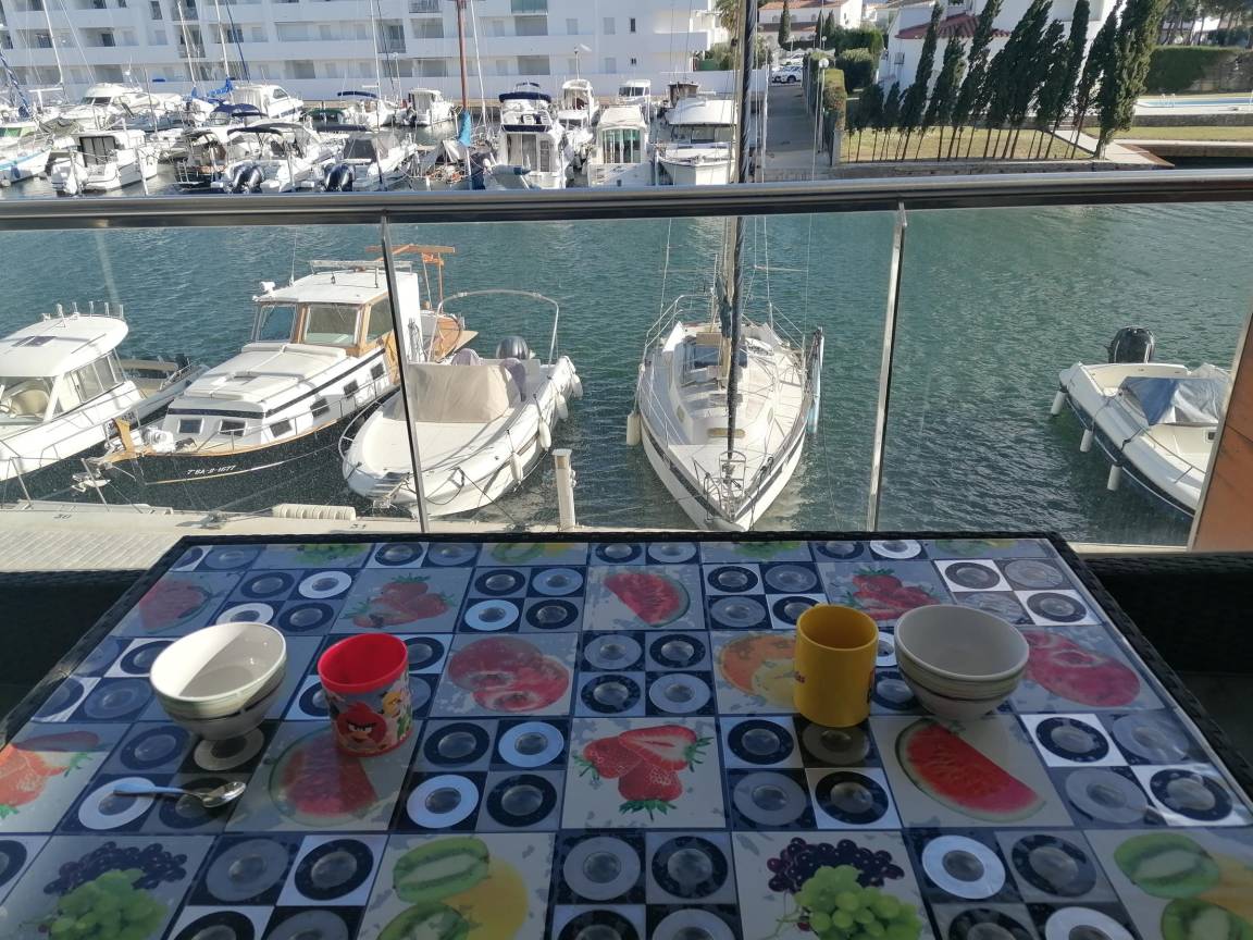 55 M² Apartamento ∙ 2 Habitaciones ∙ 4 Huéspedes - Empuriabrava