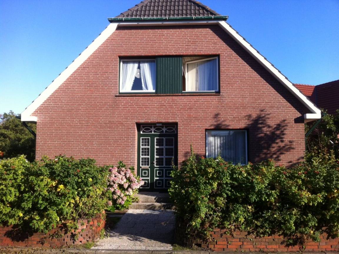 75 M² Appartamento ∙ 1 Camera Da Letto ∙ 4 Ospiti - Borkum