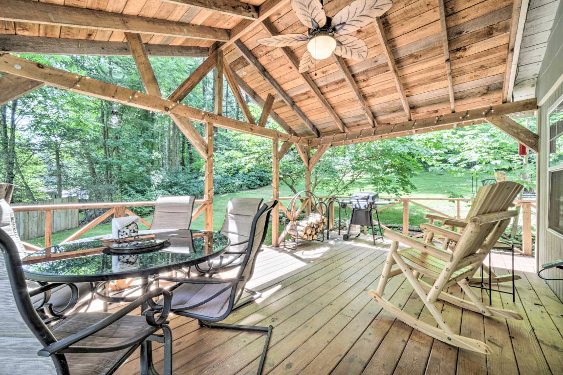 72 M² Cottage ∙ 2 Bedrooms ∙ 6 Guests - Waynesville, NC