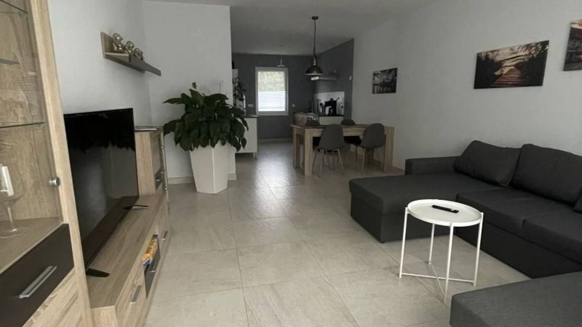 100 M² Ferienhaus ∙ 3 Schlafzimmer ∙ 4 Gäste - Neuruppin