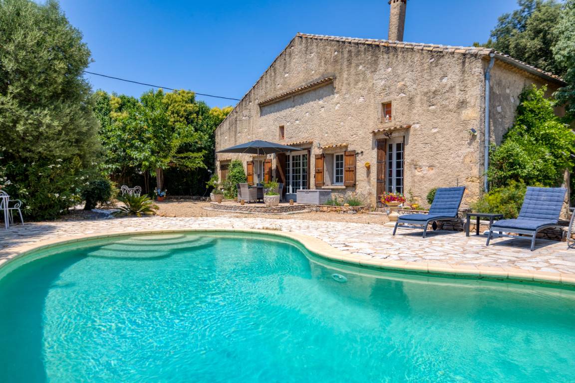 211 M² Maison De Vacances ∙ 3 Chambres ∙ 6 Personnes - Mèze