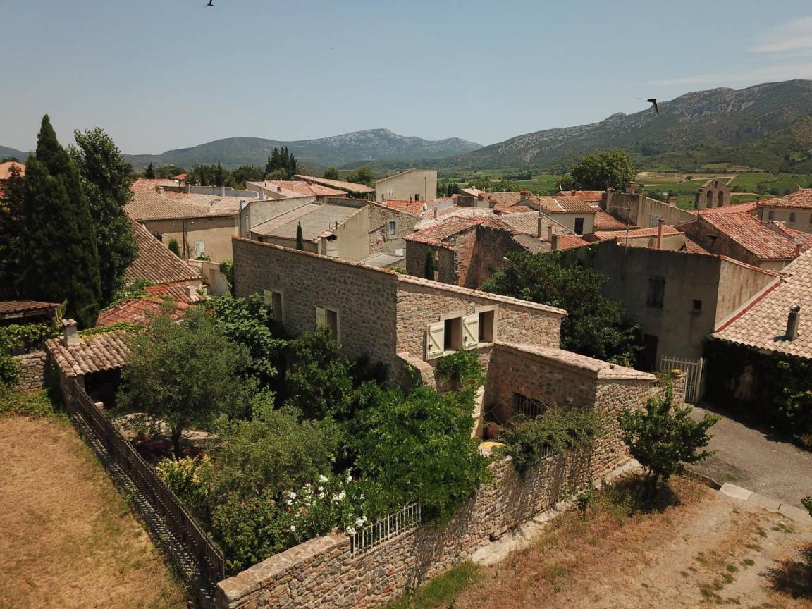 150 M² Gîte ∙ 4 Chambres ∙ 8 Personnes - Salses-le-Château