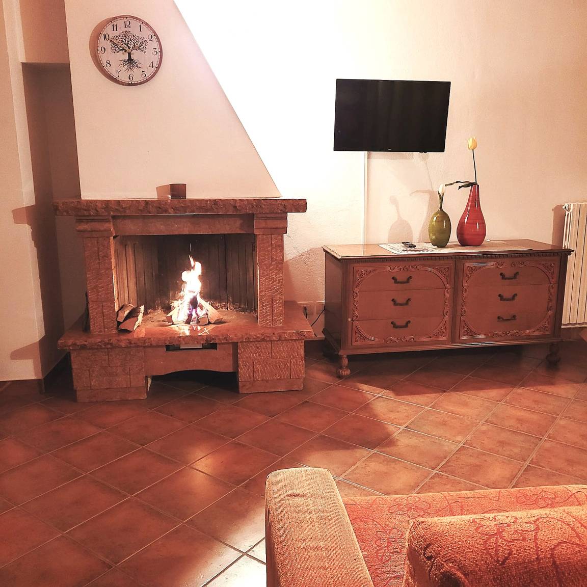 Appartamento Vacanza ∙ 1 Camera Da Letto ∙ 4 Ospiti - Castro (Bergamo)