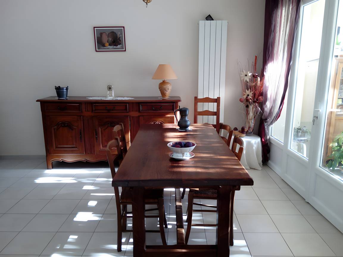 13 M² Chambre D'hôtes ∙ 1 Chambre ∙ 3 Personnes - Sommières