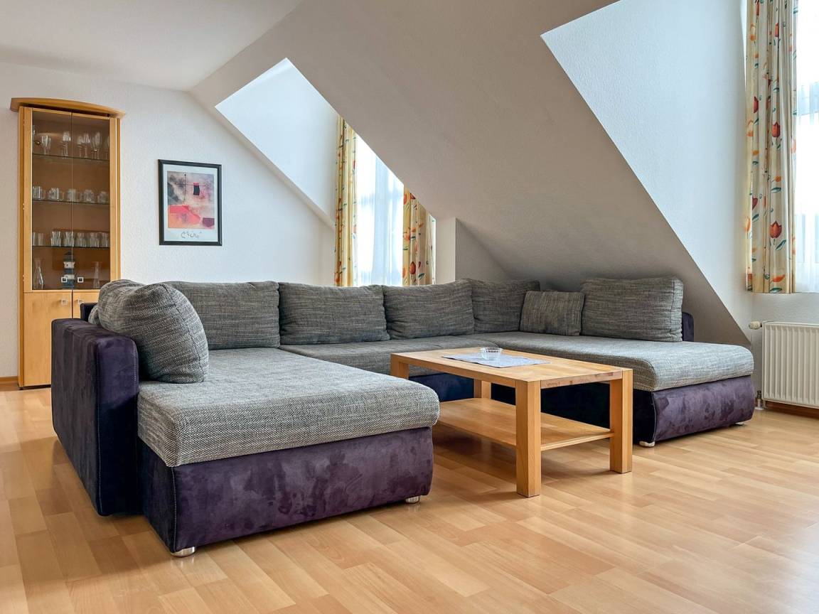 79 M² Ferienwohnung ∙ 2 Schlafzimmer ∙ 6 Gäste - Boltenhagen