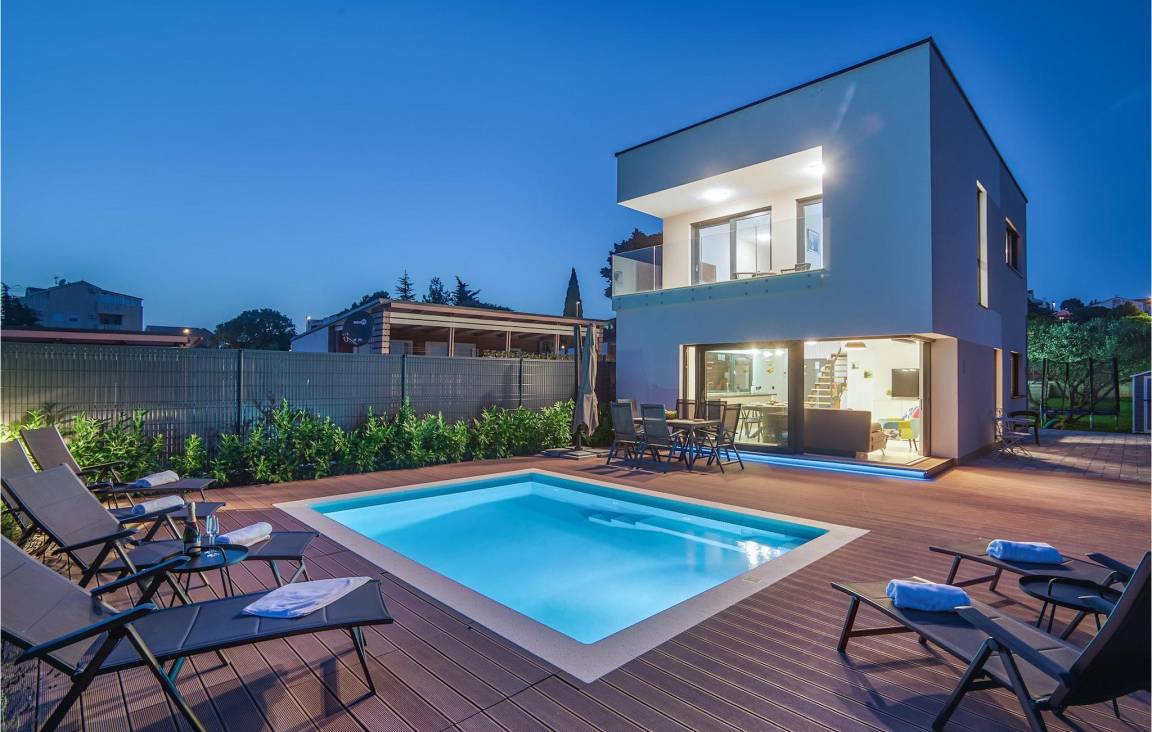 132 M² Huis ∙ 3 Slaapkamers ∙ 8 Gasten - Biograd na Moru