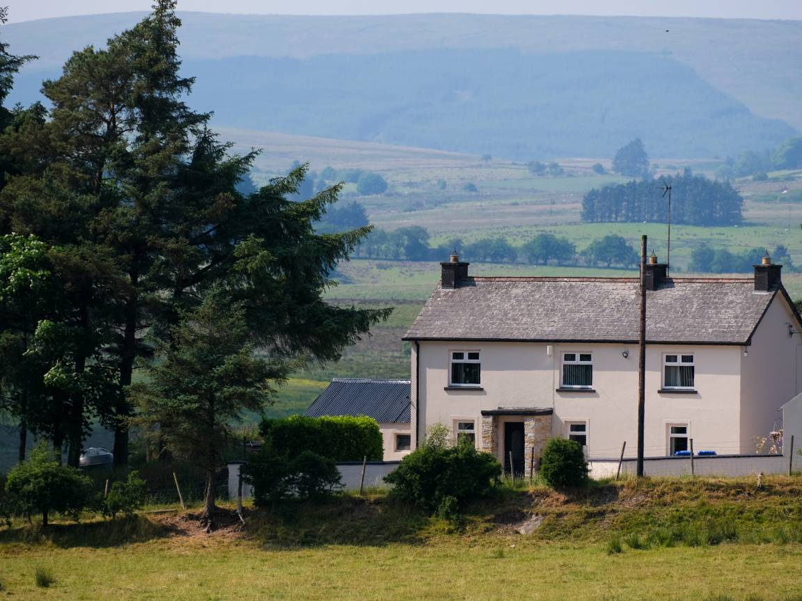Cottage ∙ 4 Bedrooms ∙ 6 Guests - County Donegal