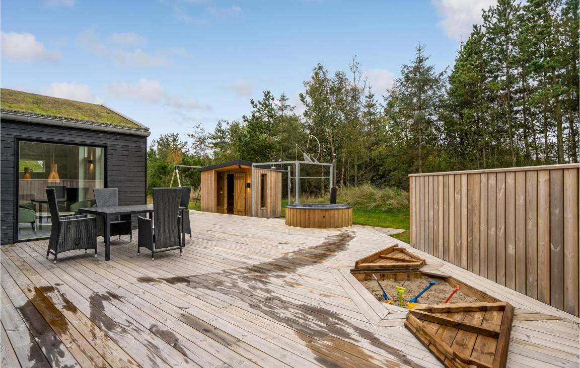 150 M² Ferienhaus ∙ 5 Schlafzimmer ∙ 10 Gäste - Blokhus