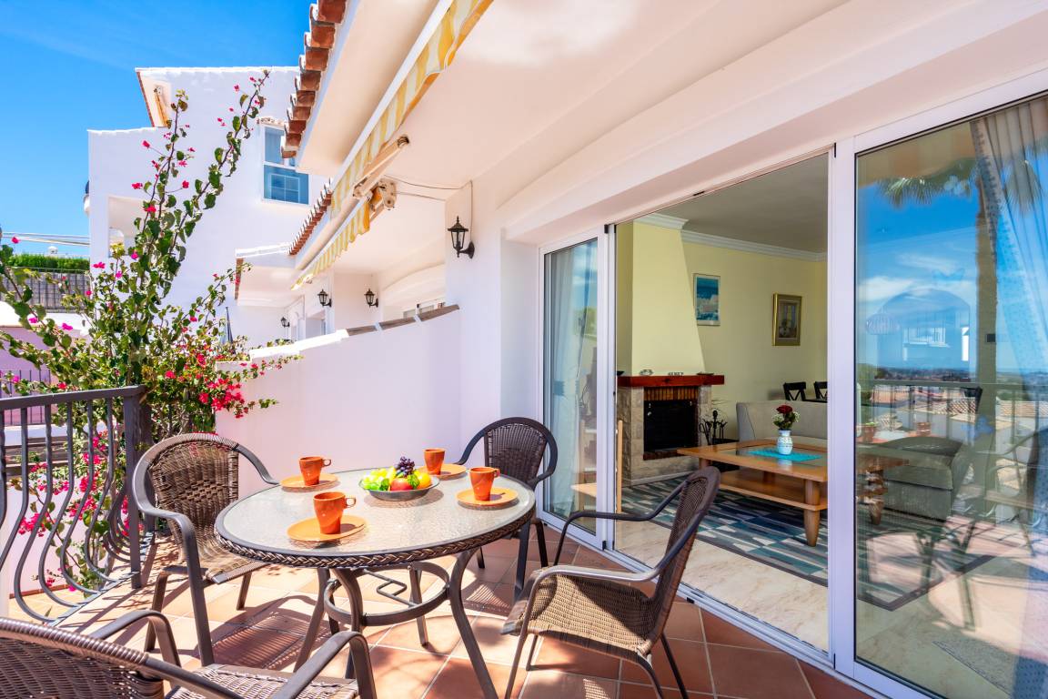 90 M² Apartment ∙ 2 Bedrooms ∙ 4 Guests - Mijas