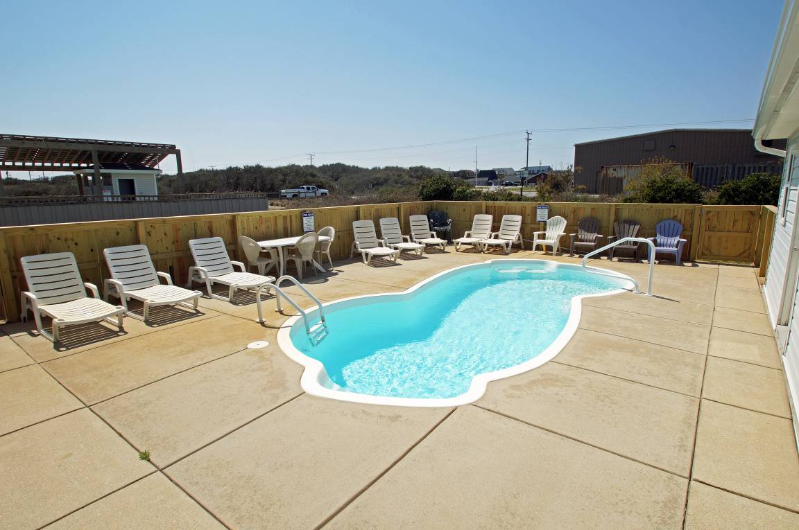 Cottage ∙ 5 Bedrooms ∙ 10 Guests - Kitty Hawk, NC