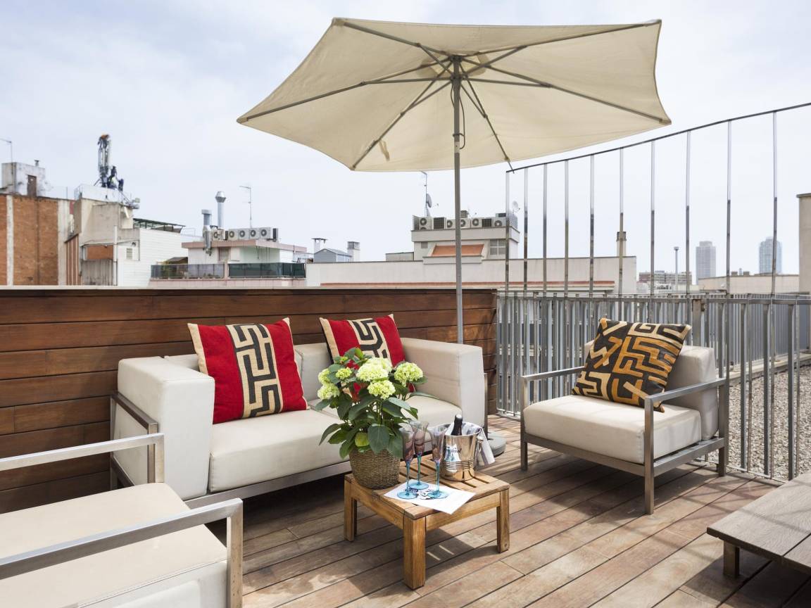 80 M² Apartamento ∙ 3 Quartos ∙ 8 Hóspedes - Barcelona