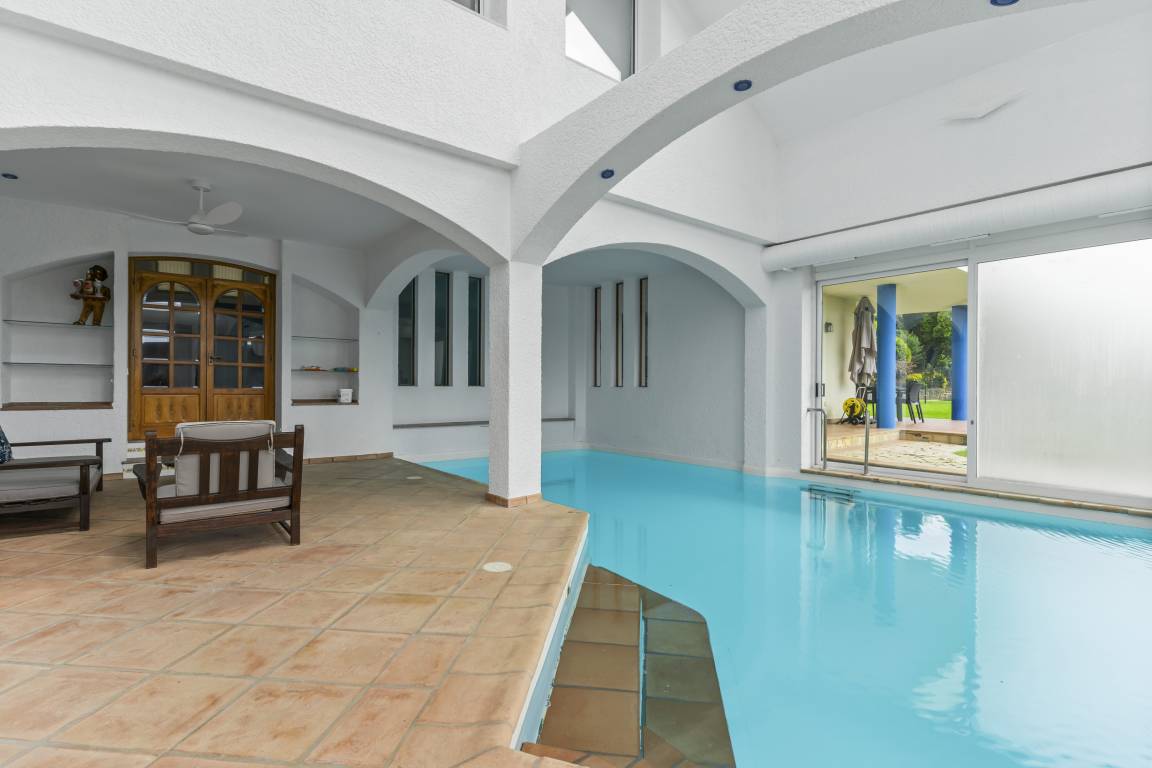 412 M² Villa ∙ 4 Chambres ∙ 8 Personnes - Santa Cruz de Bezana
