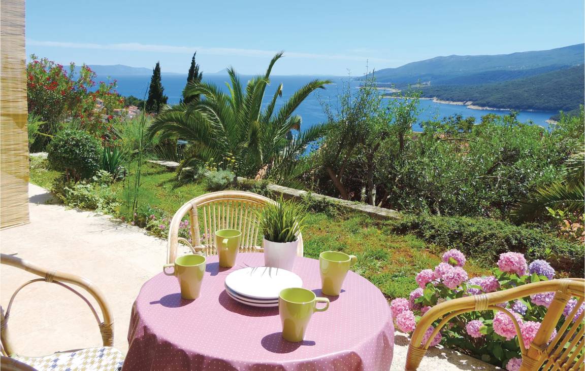47 M² Appartement ∙ 2 Slaapkamers ∙ 4 Gasten - Rabac