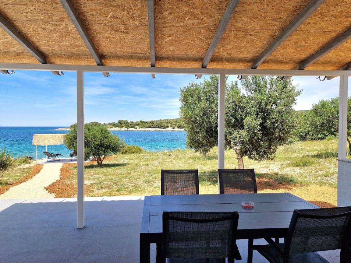 19 M² Ferienhaus ∙ 2 Gäste - Novalja