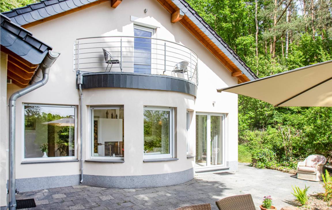 130 M² Maison De Vacances ∙ 3 Chambres ∙ 6 Personnes - Nideggen