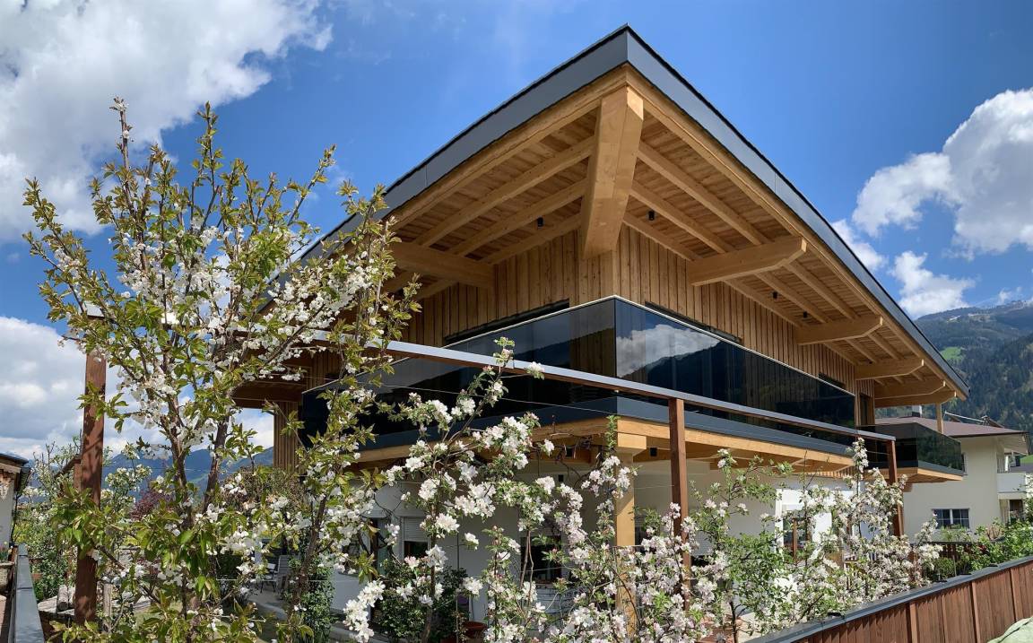 70 M² Ferienwohnung ∙ 2 Schlafzimmer ∙ 6 Gäste - Ried im Zillertal