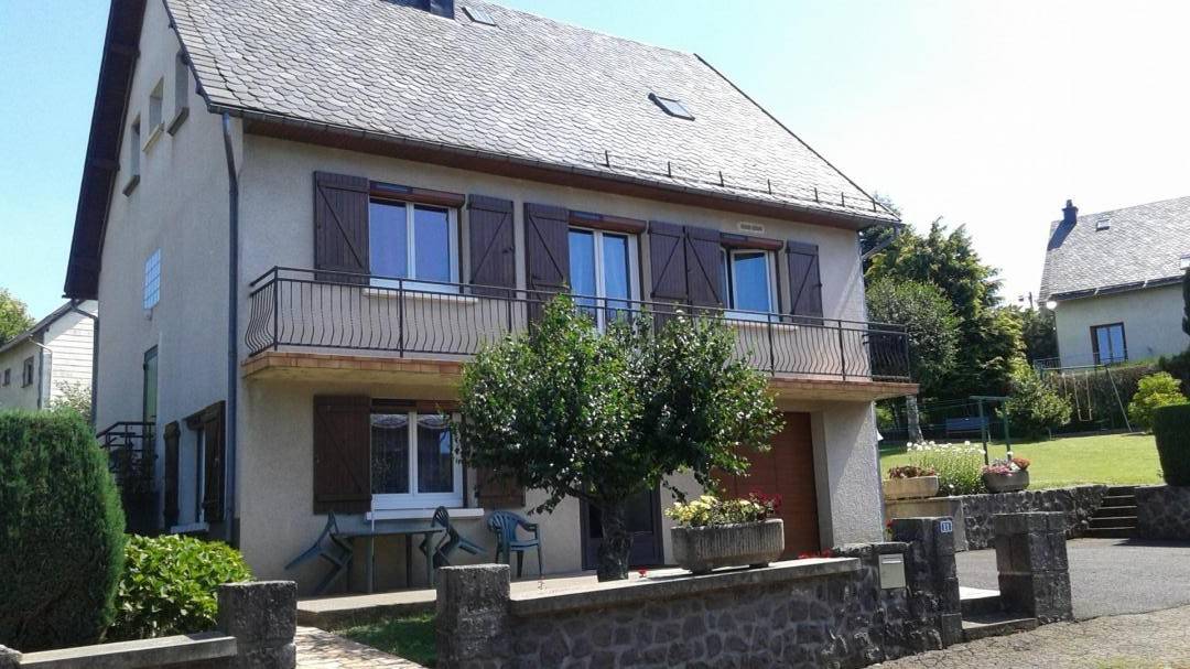 38 M² Gîte ∙ 1 Chambre ∙ 3 Personnes - Saint-Nectaire