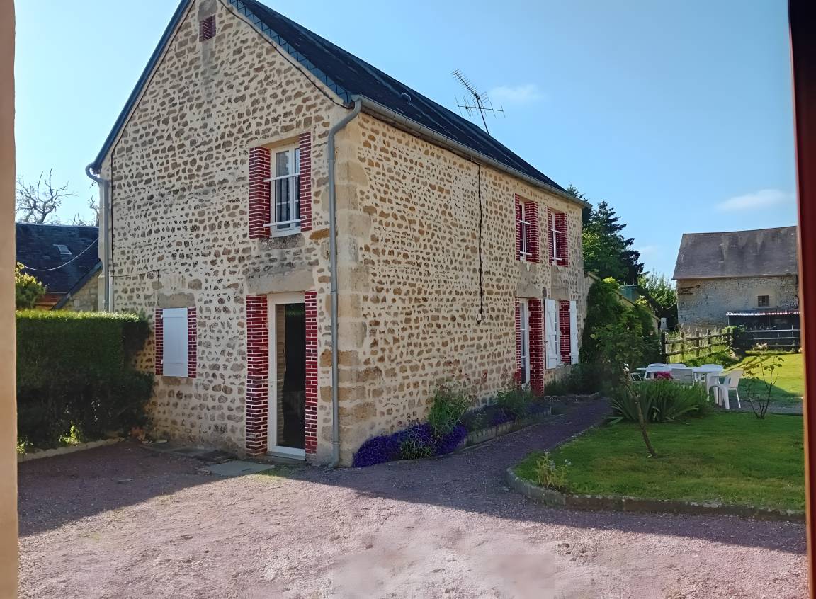 80 M² Maison De Vacances ∙ 3 Chambres ∙ 5 Personnes - Orne