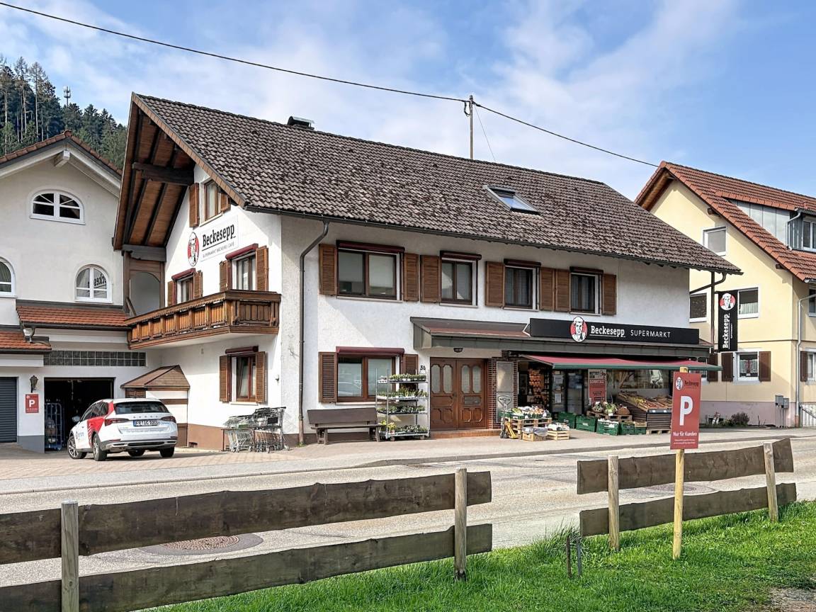 123 M² Huoneisto ∙ 3 Makuuhuonetta ∙ 6 Vierasta - Simonswald