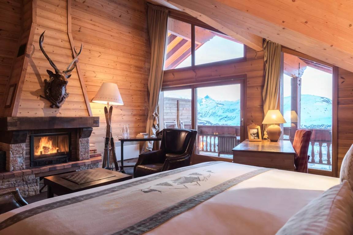 46 M² Hôtel ∙ 1 Chambre ∙ 4 Personnes - Le Bourg-d'Oisans