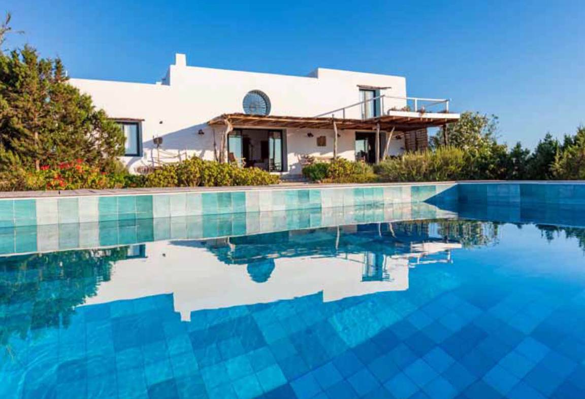 222 M² House ∙ 2 Bedrooms ∙ 4 Guests - Formentera
