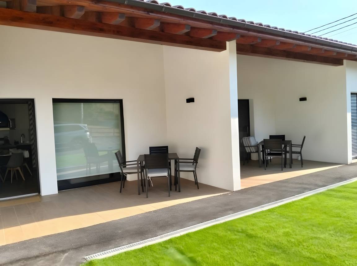 47 M² Maison De Vacances ∙ 1 Chambre ∙ 4 Personnes - Parres