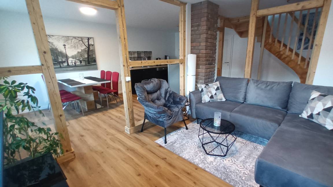 65 M² Apartamento ∙ 2 Habitaciones ∙ 6 Huéspedes - Monschau