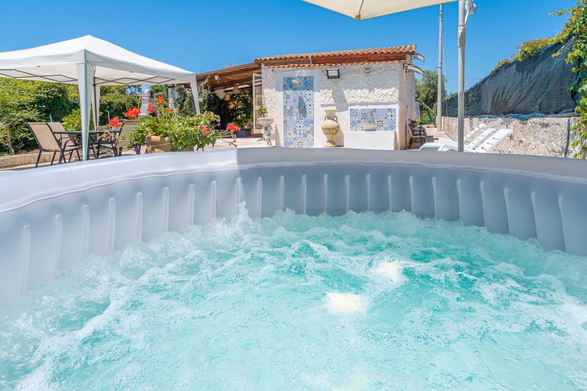 115 M² Appartamento Vacanza ∙ 2 Camere Da Letto ∙ 5 Ospiti - Avola