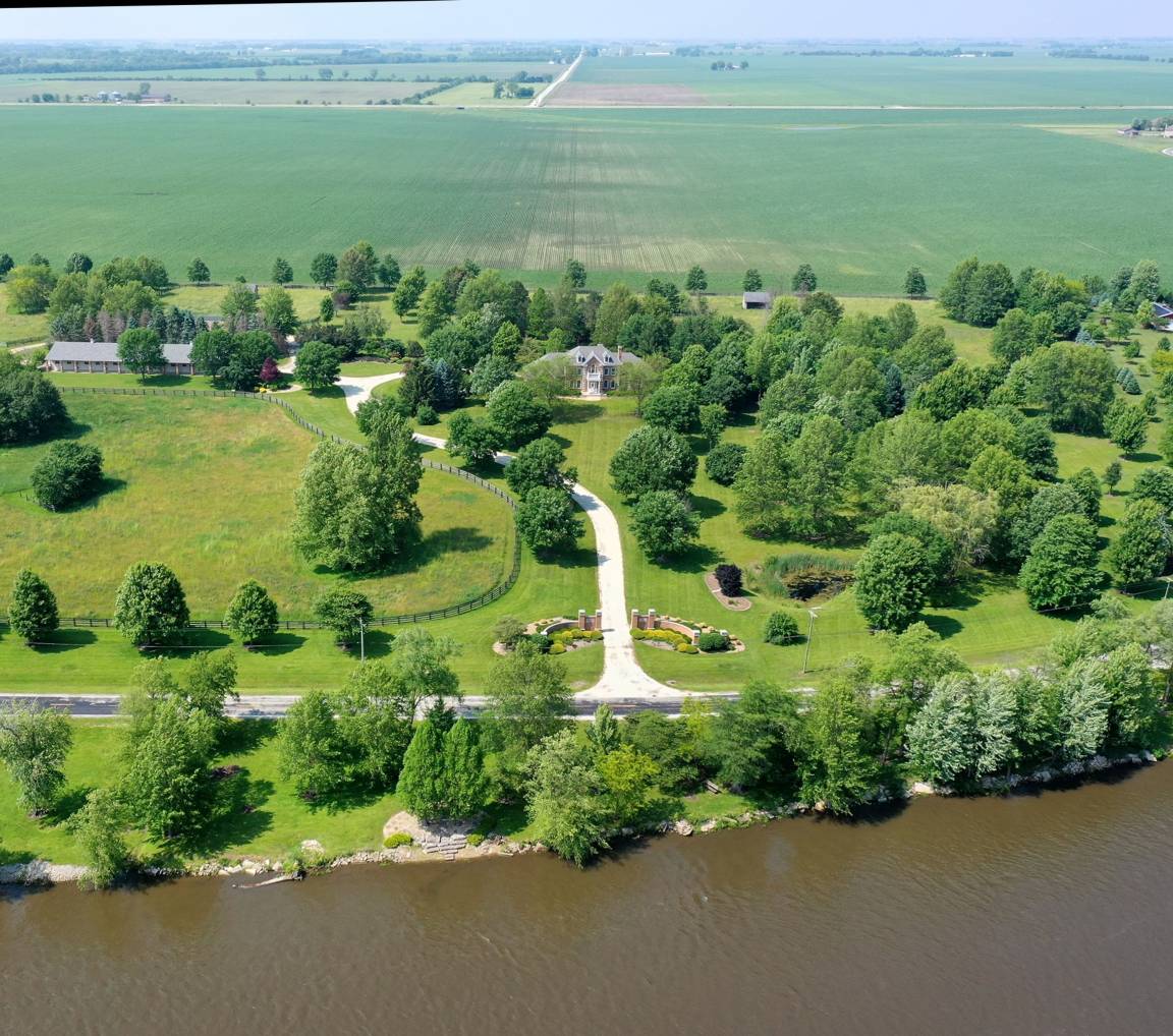 392 M² Casa Vacanza ∙ 6 Camere Da Letto ∙ 16 Ospiti - Illinois