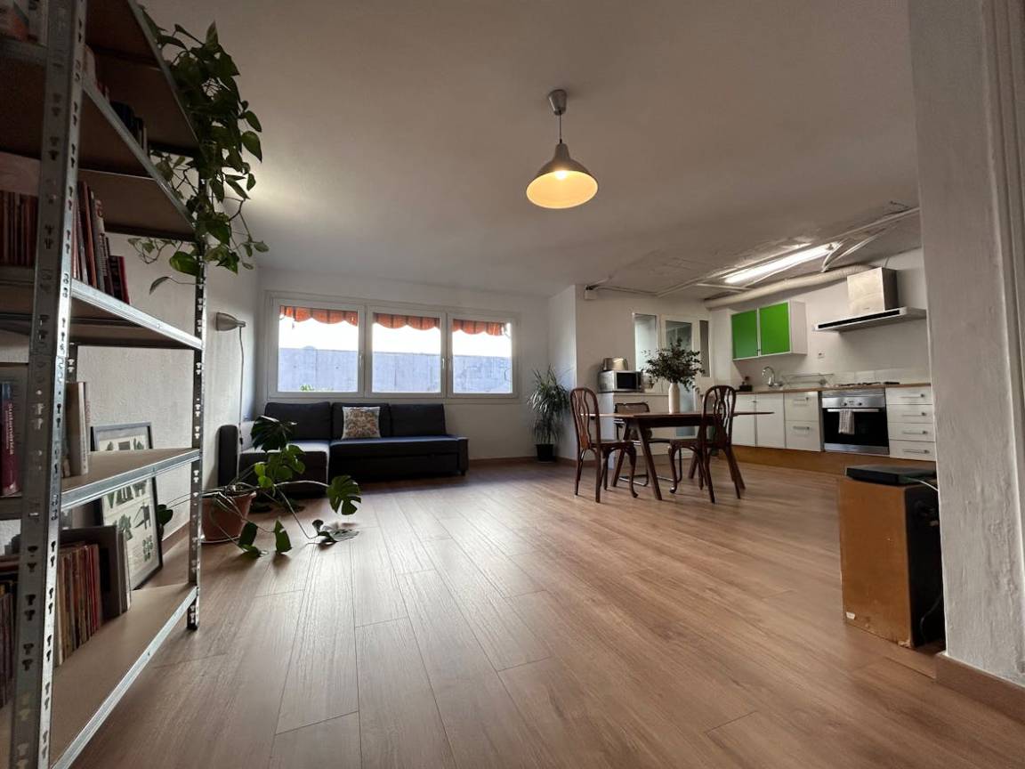 90 M² Apartment ∙ 1 Bedroom ∙ 2 Guests - Valencia