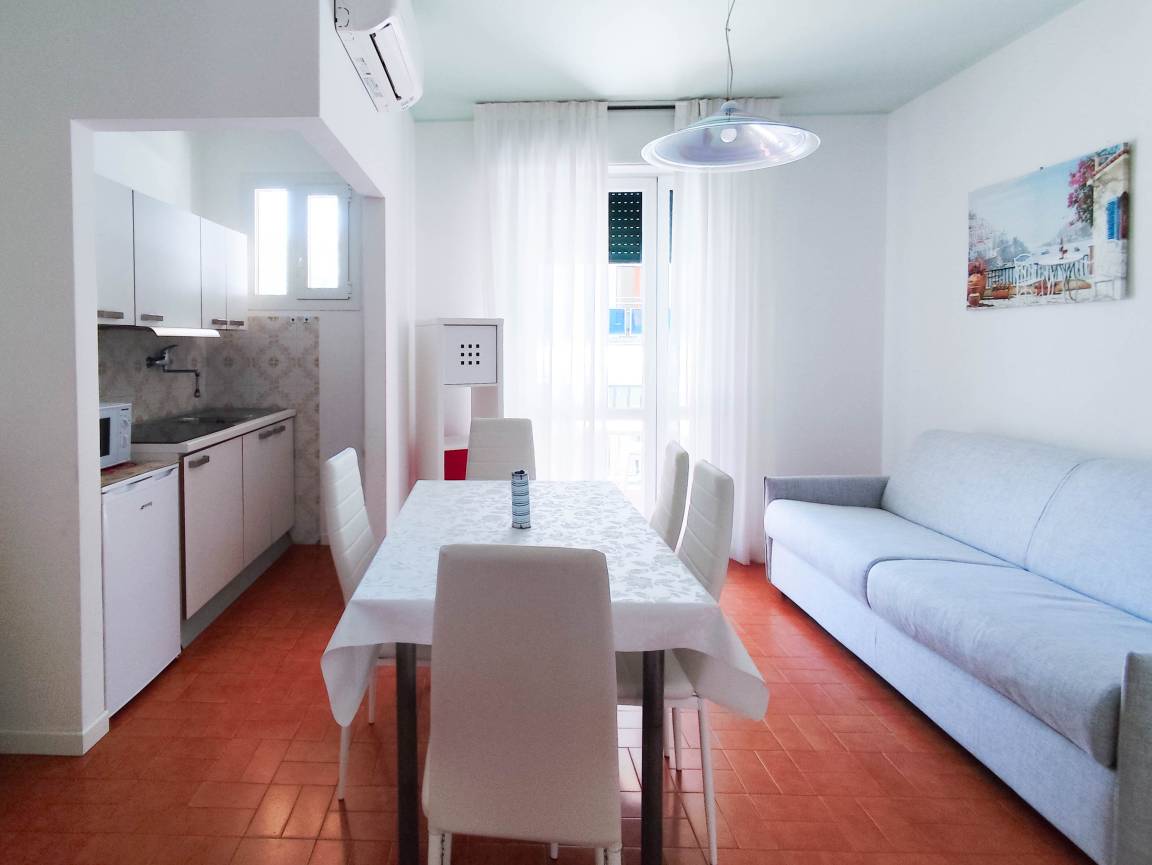 50 M² Appartement ∙ 3 Chambres ∙ 4 Personnes - Лидо-ди-Йезоло