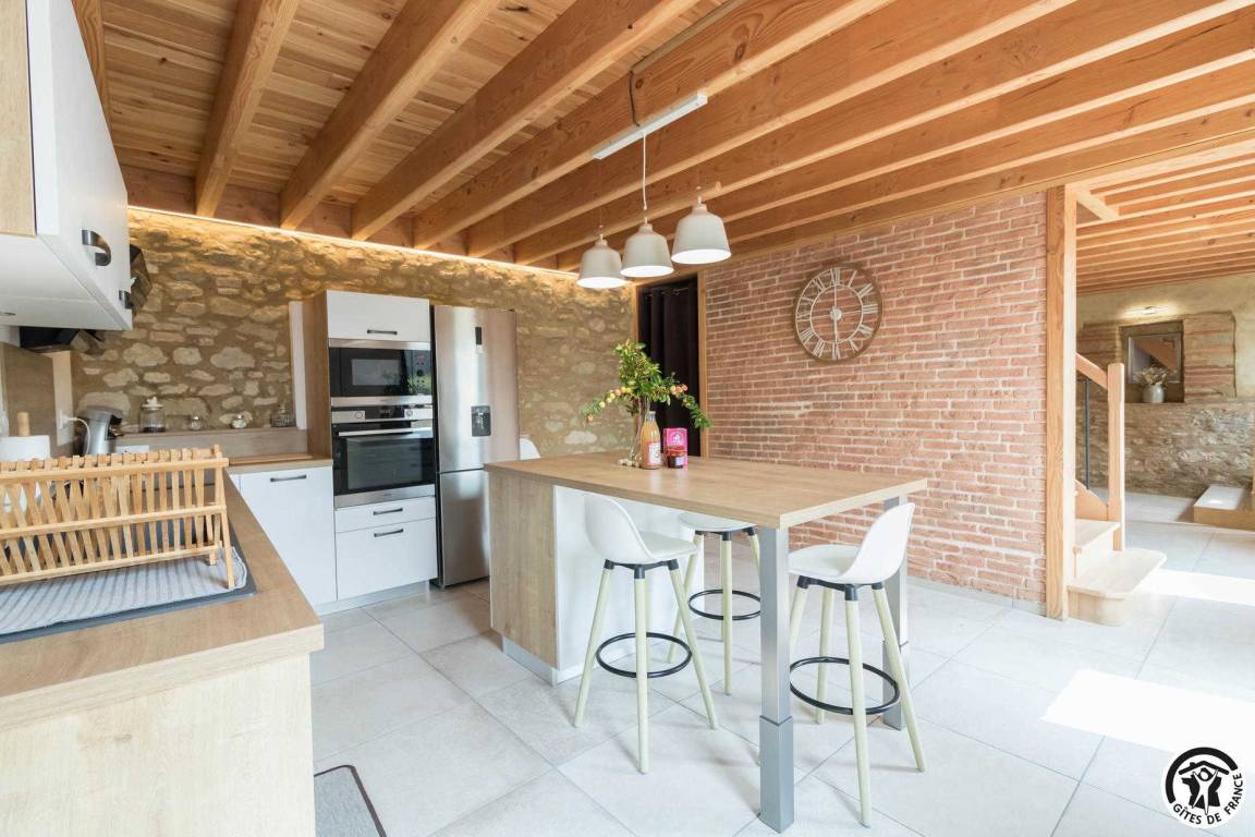 160 M² Gîte ∙ 4 Chambres ∙ 10 Personnes - Haute-Garonne