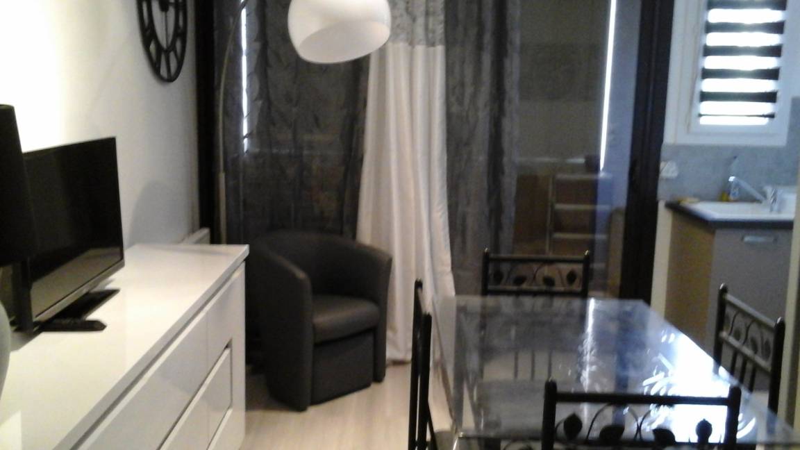 30 M² Appartement ∙ 1 Chambre ∙ 2 Personnes - Esparron-de-Verdon
