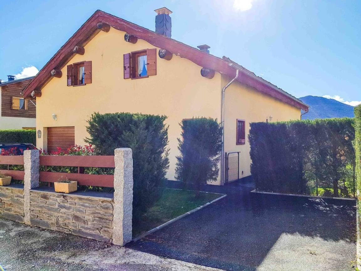 125 M² Gîte ∙ 3 Chambres ∙ 6 Personnes - Les Angles