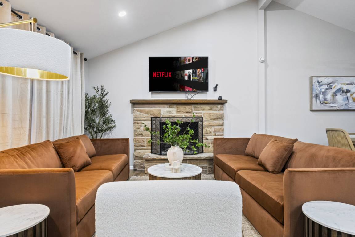 139 M² Casa ∙ 4 Habitaciones ∙ 8 Huéspedes - Des Plaines, IL