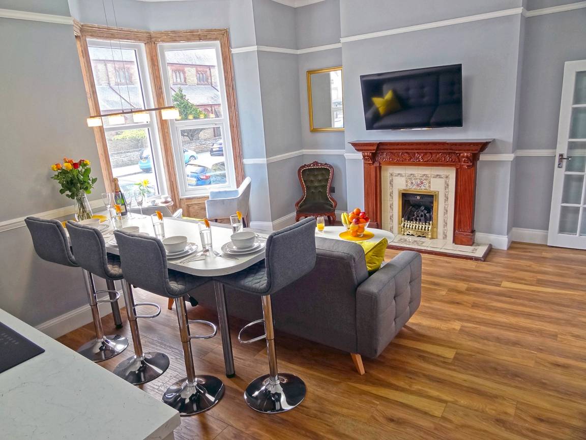 Cottage ∙ 2 Bedrooms ∙ 4 Guests - Conwy
