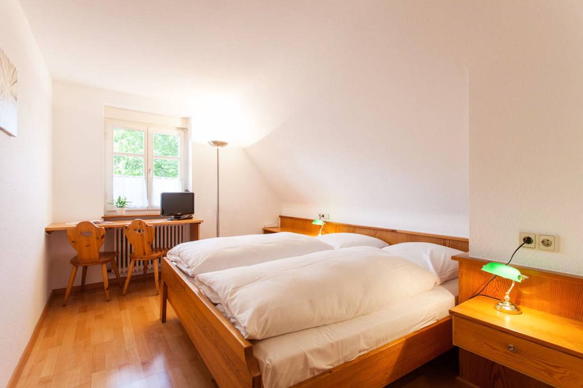 Privé Kamer ∙ 1 Slaapkamer ∙ 2 Gasten - Freiburg